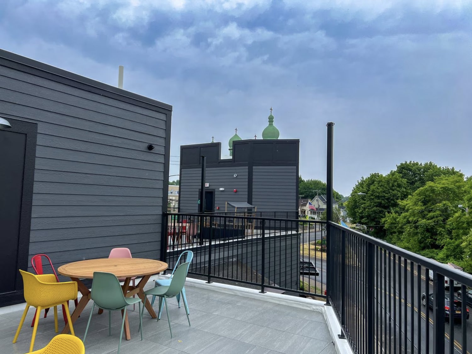 Emerald Cocktail Kitchen - Filled with Good Temptation in Tipperary Hill